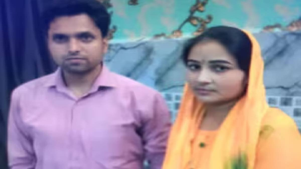 Man Found Dead In Ghaziabad After Marital Spat Wife Hangs Self On Being ...